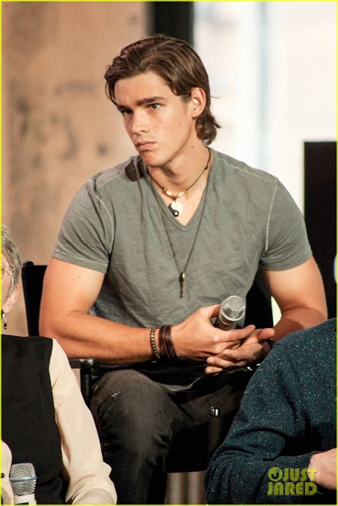 Odeya Rush Cameron Monaghan Bring The Giver To NYC Photo 3174827 Cameron Monaghan Photos