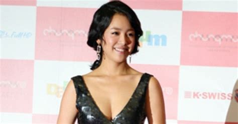 웃음 잃지 않은 한지민희귀병 숨겨왔다