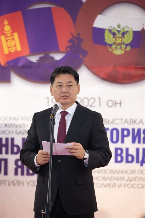 Нэгэн зууны түүхийг өгүүлсэн гэрэл зургийн үзэсгэлэн нээлтээ хийлээ Updown Mn