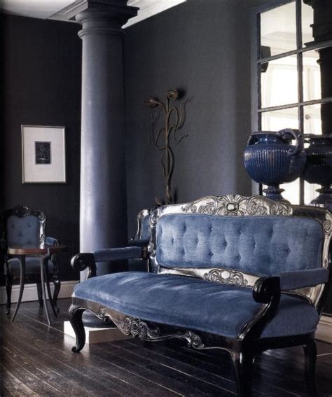 Темно-синие цвета в интерьере
