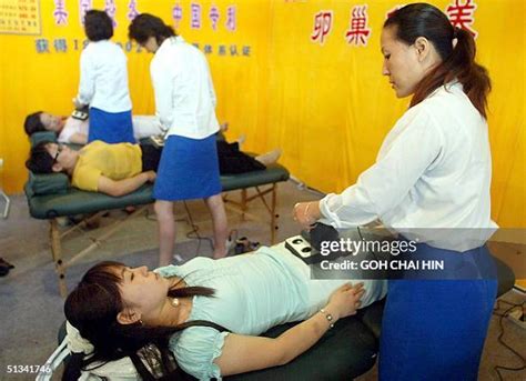 Body Massagers Photos And Premium High Res Pictures Getty Images