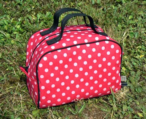 Diy Travel Toiletry Bag Tutorial ~ Free