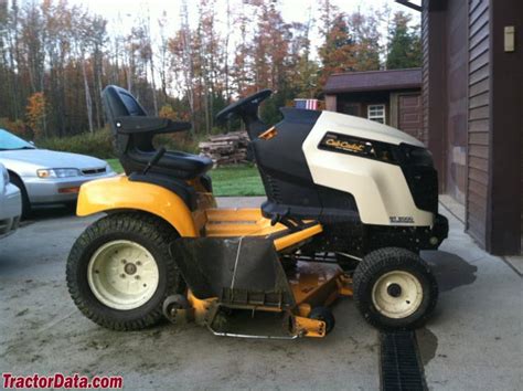 TractorData.com Cub Cadet GT 2000 tractor photos information