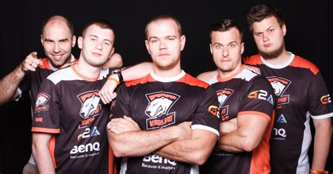 Польский состав Vp обошел Navi в опросе за самый легендарный состав в