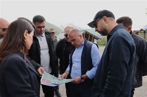 საქართველოს ინფრასტრუქტურის მინისტრი რევაზ სოხაძე და ეკონომიკისა და მდგრადი განვითარების