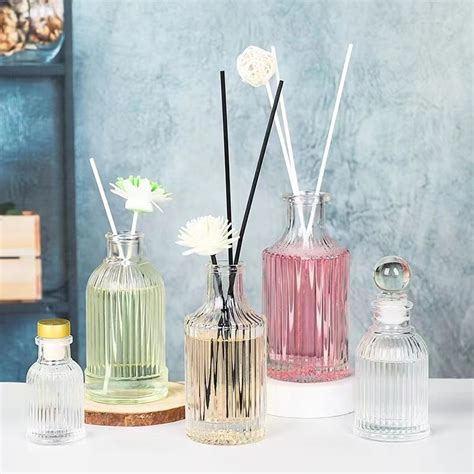 Luxury 250ml Square Reed Diffuser Bottle Aromatherapy Perfume Glass Bottle White Diffuser Luxury 250ml Square Reed Diffuser Bottle Aromatherapy Perfume Glass Bottle White Diffuser