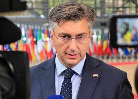 Пленковиќ реизбран за лидер на ХДЗ 360 степени