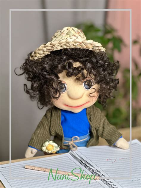 عروسک دست ساز کلکسیونی بچه