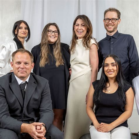 Contact Us Debra Dobbs The Dobbs Group Real Estate Chicago