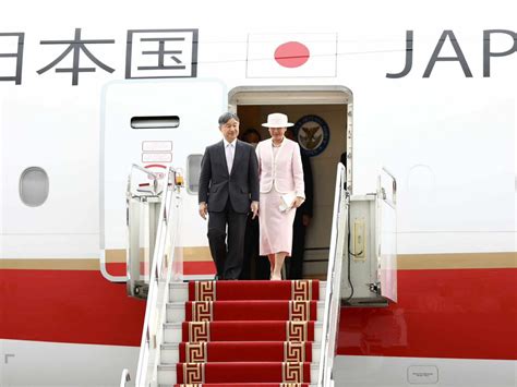 ФОТО Япон Улсын Цог Жавхлант Эзэн Хаан Нарүхито Эрхэм дээд Хатны хамт