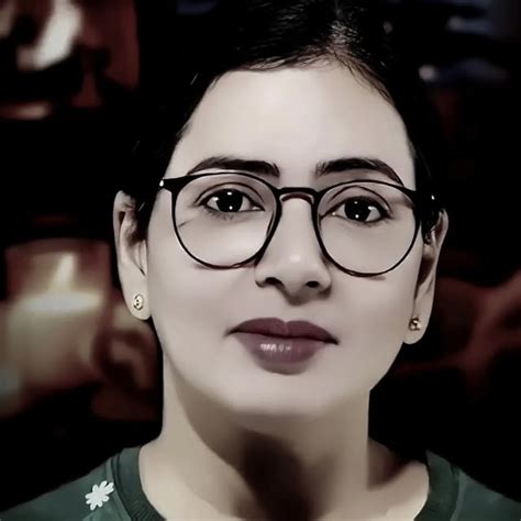 Sloni Ray Sloni Ray • Threads Say More