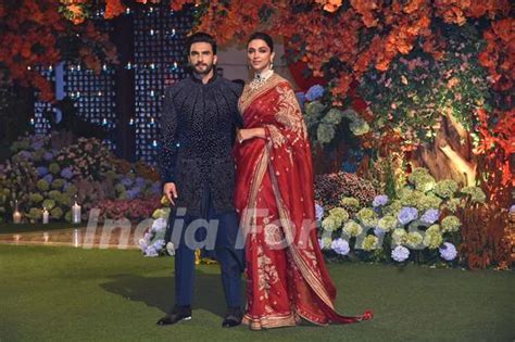 Deepika Padukone Looked Ethereal In A Red Saree Embroidered Blouse And