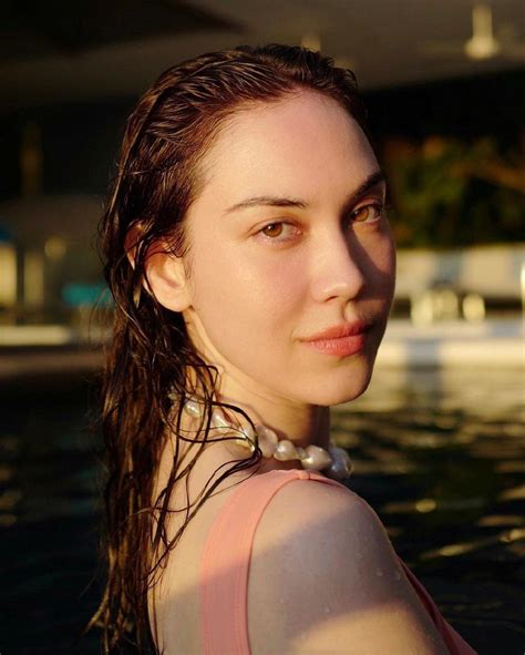 ส่องไอจี 20 ดาราสาวในชุดว่ายน้ำ โชว์แซ่บช่วงหยุดยาว ทำทะเลเดือดปุด ๆ