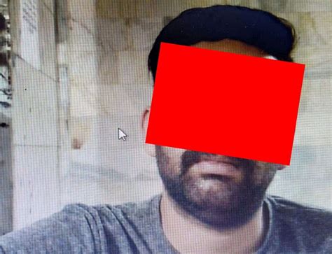 عکس شکار زنان با پراید نوک‌ مدادی همشهری آنلاین