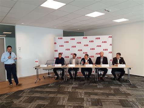 Abb Konferencia Az Elektromos Járművek Világnapján A Bővülő E