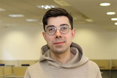 You Should Not Pretend But Be A Good Specialist — News — Hse Campus