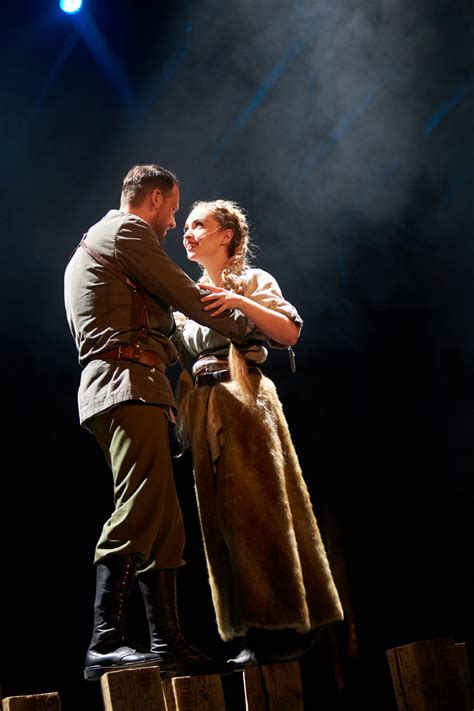 Руслан Розпочинаємо відзначати День міста благодійною виставою «Тигролови за мотивами роману