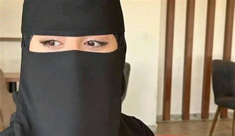 عازبات إماراتيات للزواج