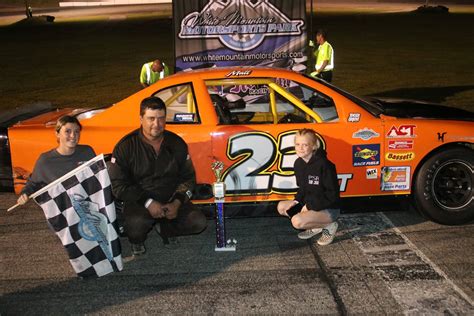 St Johnsburys Kasey Beattie Goes Big On Late Model Double Features