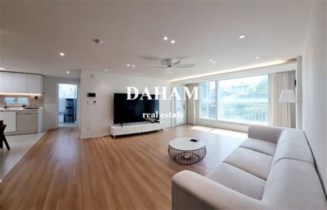 청담동 아파트 단기임대 38평형 쓰리룸 월세 청담이편한세상2차입니다