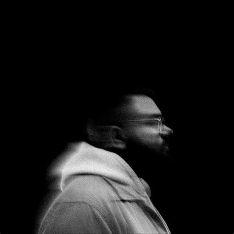 Pas·sen·ger Malara Letrascom