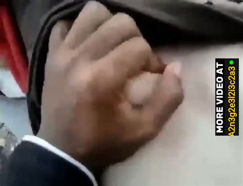 Magandang Dalagita Iniyot Sa Bundok Eporner