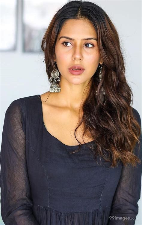 Sonam Bajwa Sonampreet Bajwa Phone Hd Phone Wallpaper Pxfuel