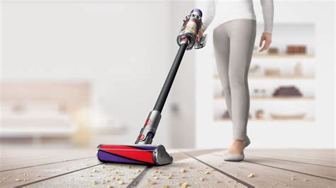 Dyson Cyclone V10™ Total Clean Noir | Dyson.fr