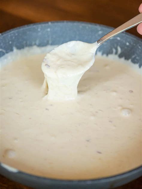 Alfredo Sauce Is A Rich And Creamy White Sauce Made With Garlic Butter