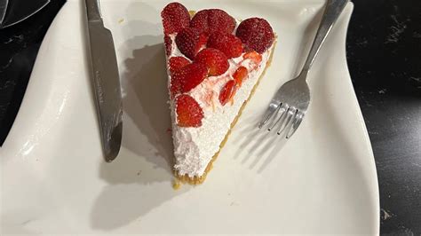 საუკეთესო დესერტი თელავში🍰🍰გასეირნება ღამის თელავში🩵🩵 Youtube