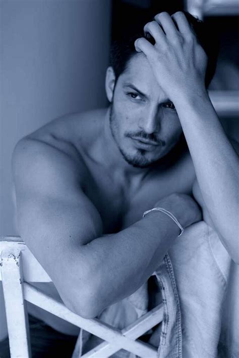 Фото Николас Гонсалес 1976 3089409