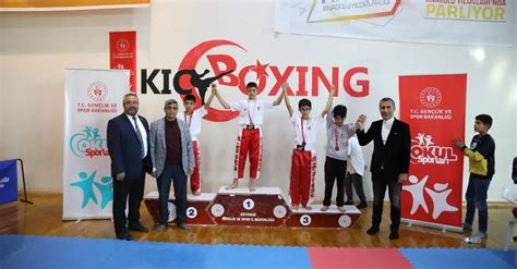 Kick Boks şampiyonları Madalyalarını Aldılar Adıyaman Haberleri