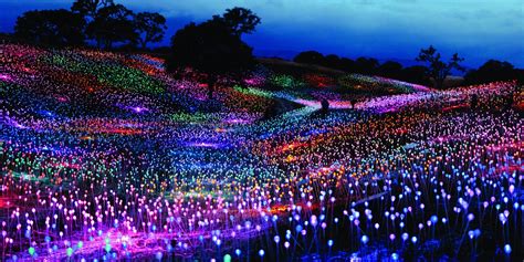 Field Of Light At Sensorio American Wonders Bruce Munro Paso Robles
