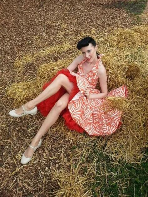 Ruby Hendersons Instagram Twitter And Facebook On Idcrawl