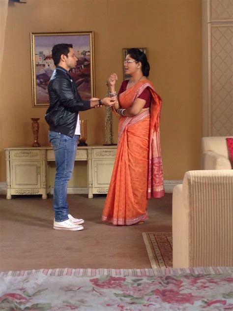 Pictures Of Vicky Arora