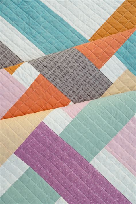 The Libby Quilt In Wildflower Wovens Kitchen Table Quilting