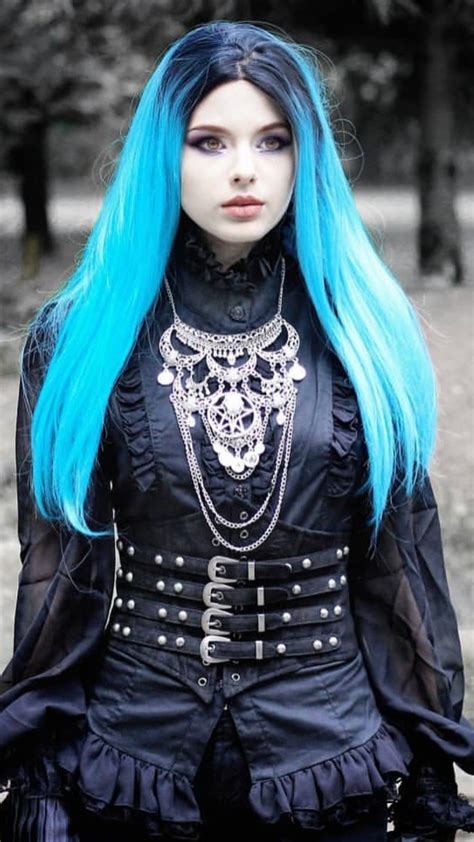 Pin By Bob Kissel On Goth Girls Gothic Outfits Gothic Dress Gothic