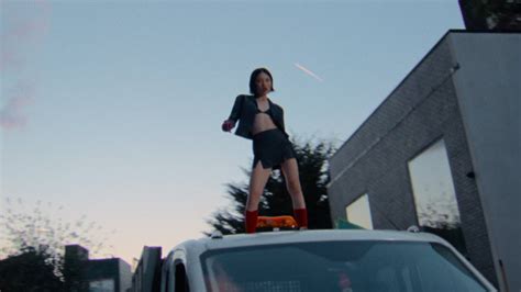 Chloe Qisha Sexy Goodbye Official Video Youtube Music