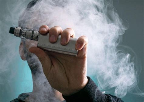 ВАКАНЦИЯ В АРЕСТА Ученик си поръча голямо количество вейпове от Полша полицията го хвана с