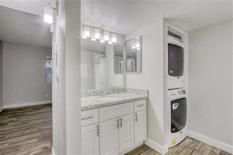 Aspire Desert West Apartments In Phoenix Az Rentcafe