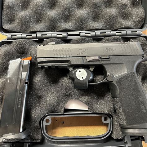 Sig Sauer P365 Macro