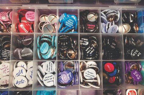 ‘sex In The Dark Intimacy Education Event Tries To Eliminate Stigma Through Anonymity News