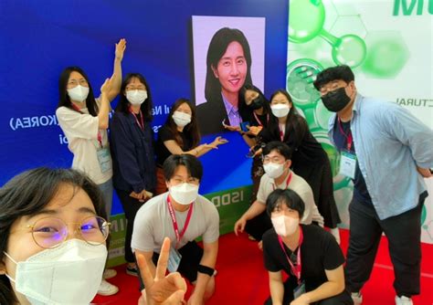 2022년 7월 한국구조생물학회 하계연례학술대회 참석 사진 갤러리 게시판 구조생물학 연구실 Biological Sciences Snu