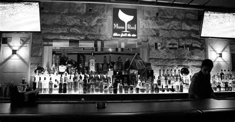Kurdistan Le Moon Roof Ce Bar Derbil Où Les Diplomates Occidentaux