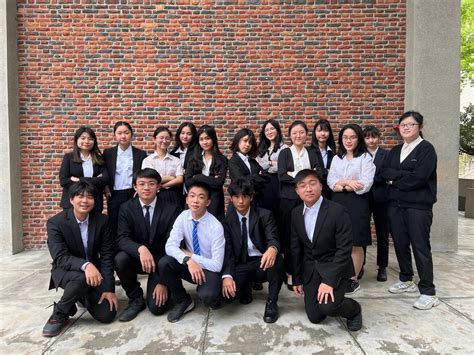 Ibcp School Brochure By 中正高中實研組 Issuu