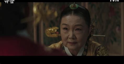 근본 없는 집안 딸 대비 김해숙 옥자연에 중전 김혜수 험담 슈룹