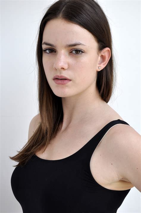 Elite Model Management Toronto Introducing Tara