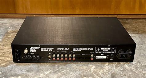 Adcom Gtp 400 Tuner Pre Amplifier Audio Soundbars Speakers And Amplifiers On Carousell