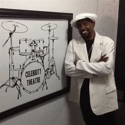 Cavin Yarbrough Ynp81 • Threads Say More