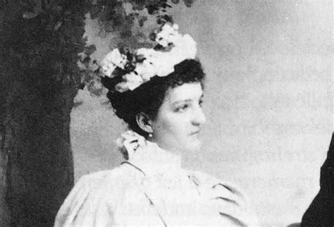 Onaplus Evgenija Šumi Izjemna Slovenka Ki Je Vodila Tovarno